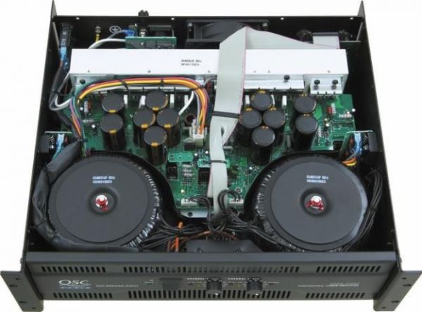 Amplificador QSC RMX5050