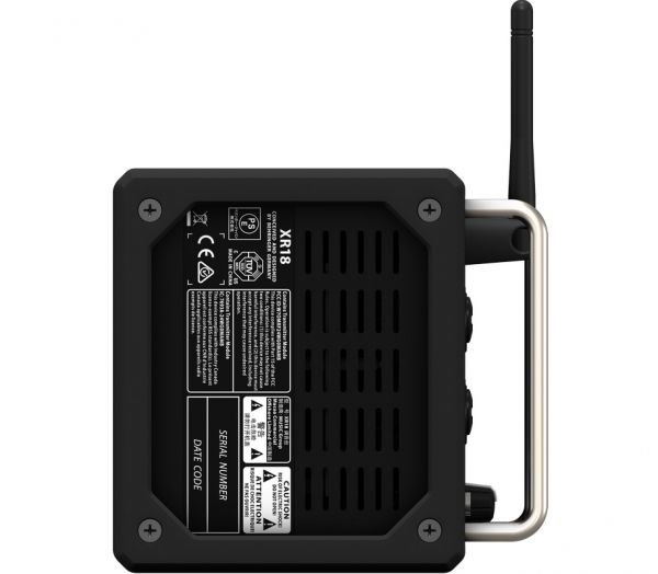 Behringer XR18